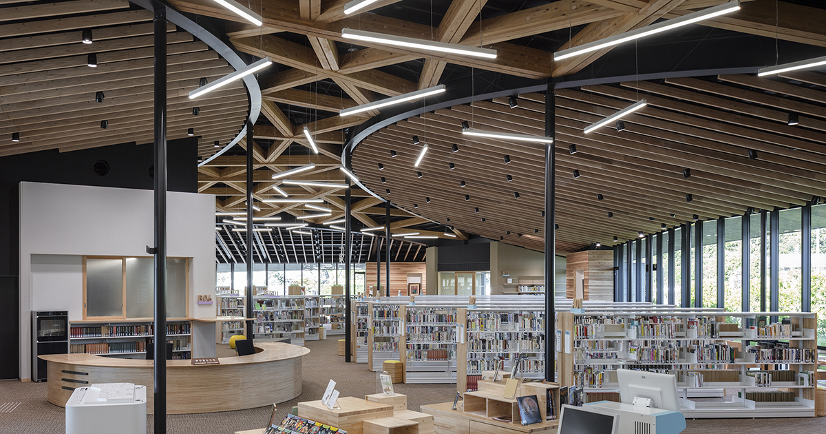 香美市立図書館かみーる | 日建設計コンストラクション・マネジメント